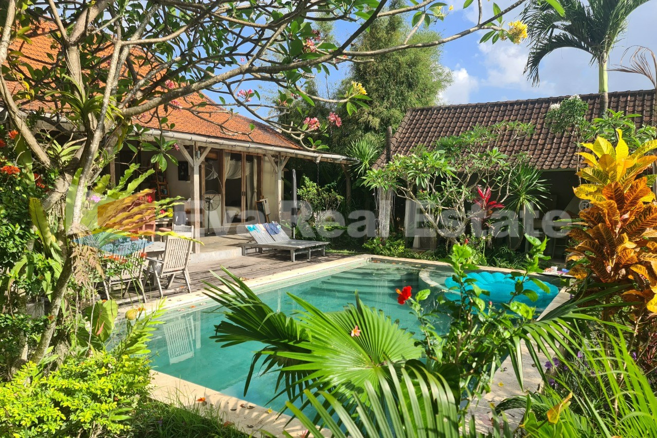 Beautiful Joglo House in The Peaceful Location - Eva Real Estate