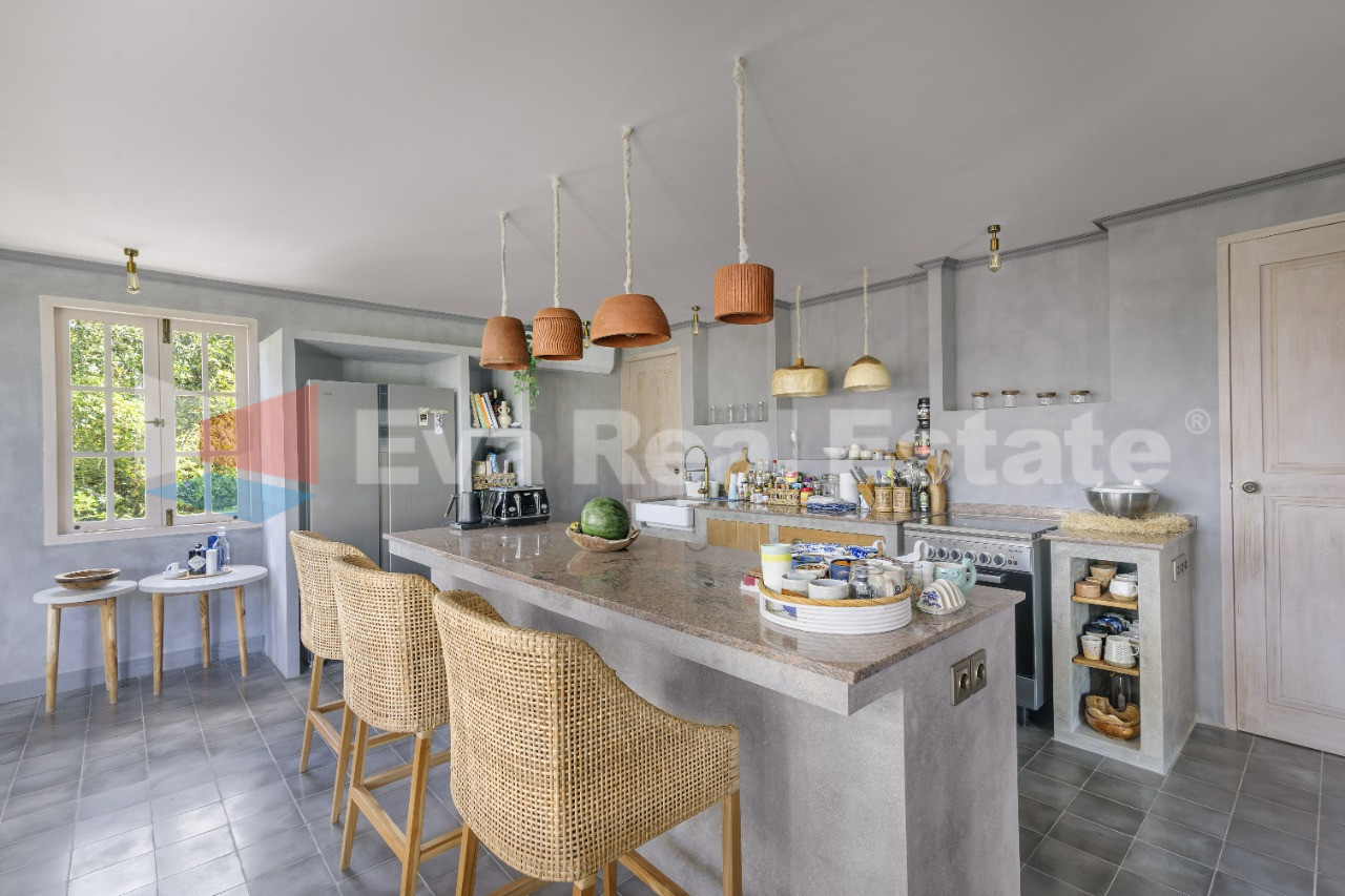 Stunning Industrial Design Villa in Berawa - Eva Real Estate